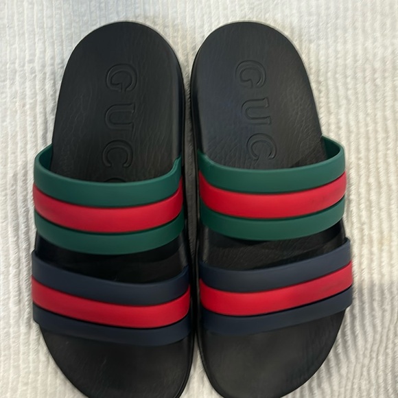 Gucci | Shoes | Gucci Womens Slides All Rubber With Both Two Tone Gucci ...